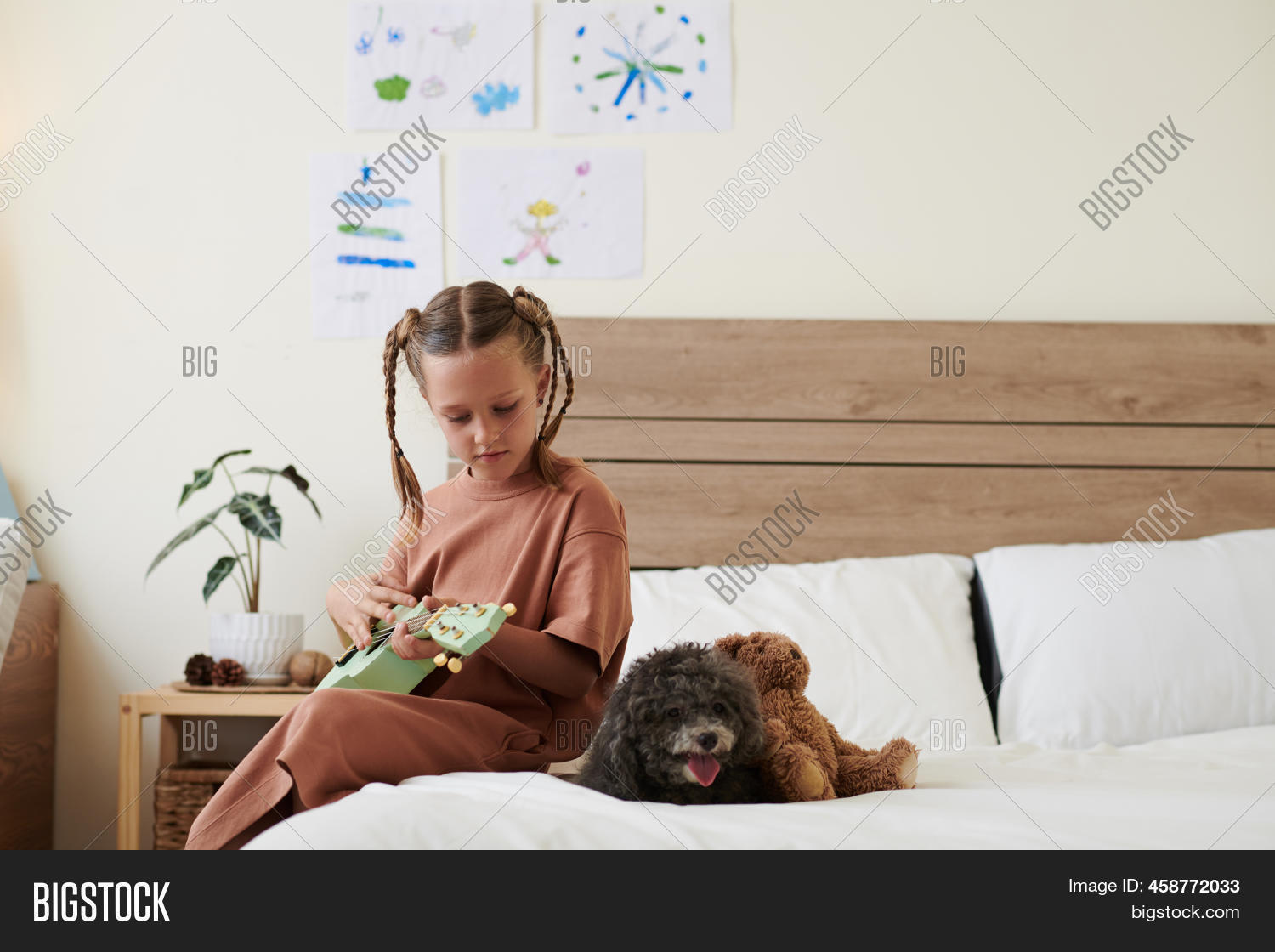 Preteen Girl Sitting Image & Photo (Free Trial) | Bigstock