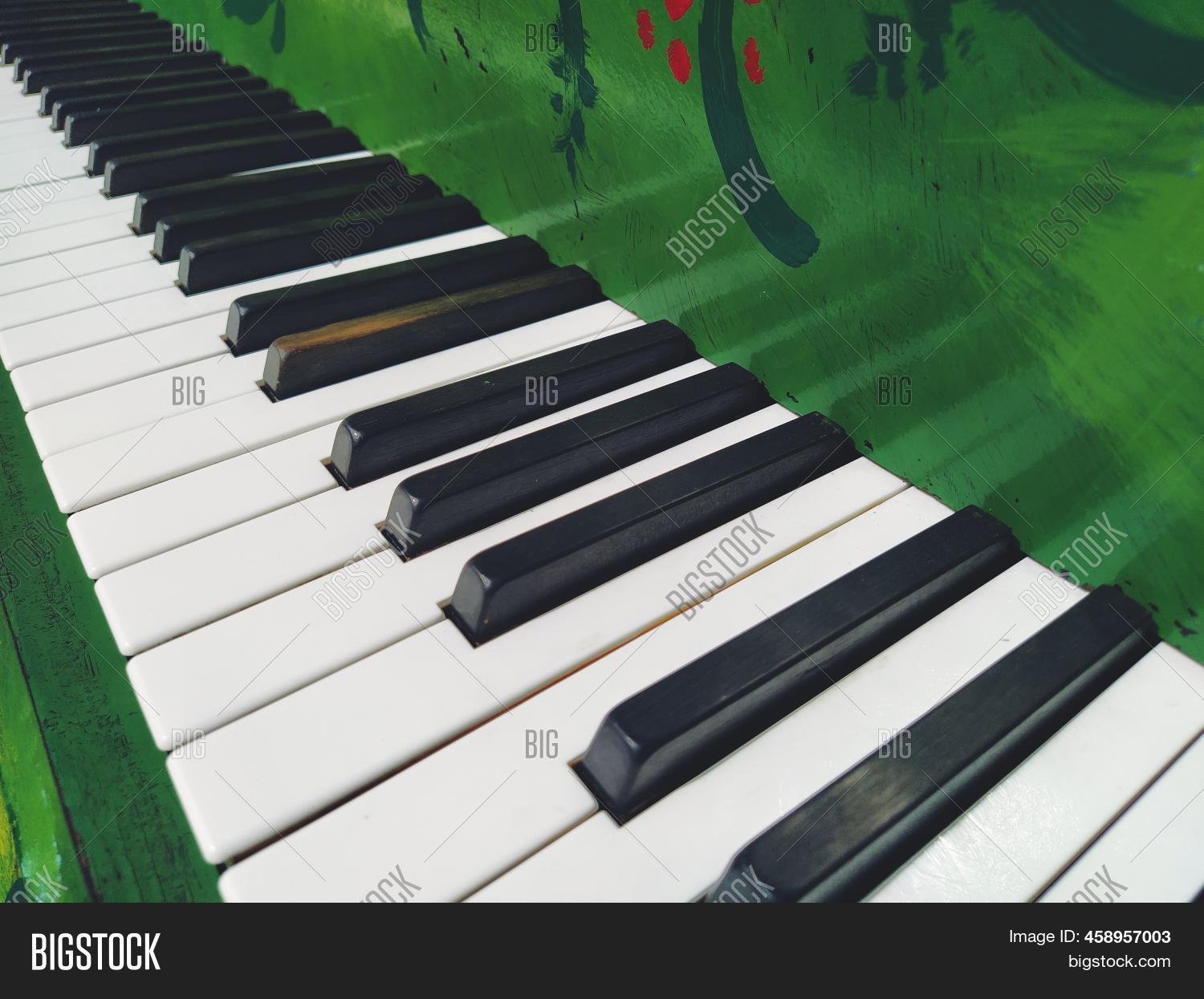 Piano Piano Stringed Image & Photo (Free Trial) | Bigstock