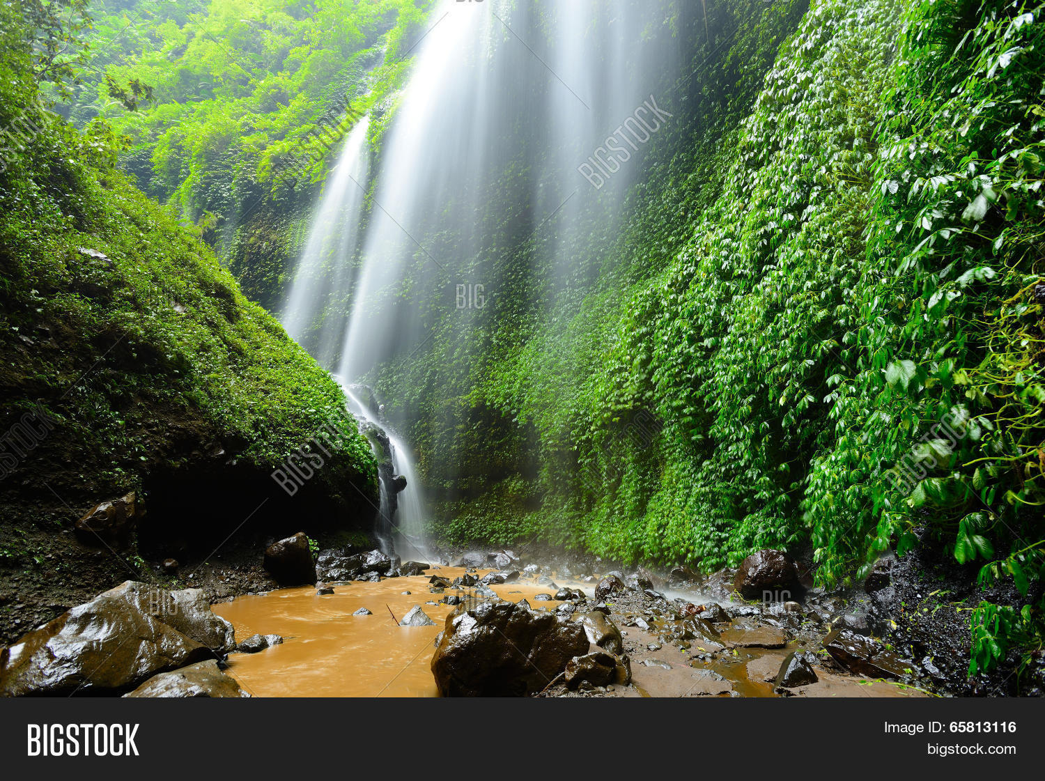 Madakaripura Waterfall Image & Photo (Free Trial) | Bigstock