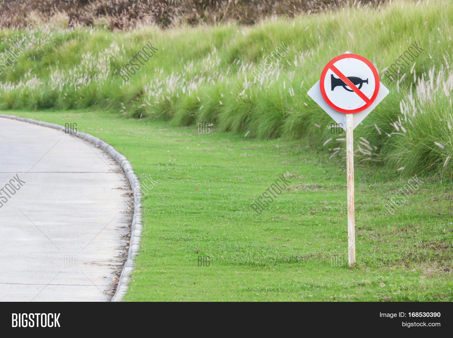 Warning Sign Do Not Image & Photo (Free Trial) | Bigstock