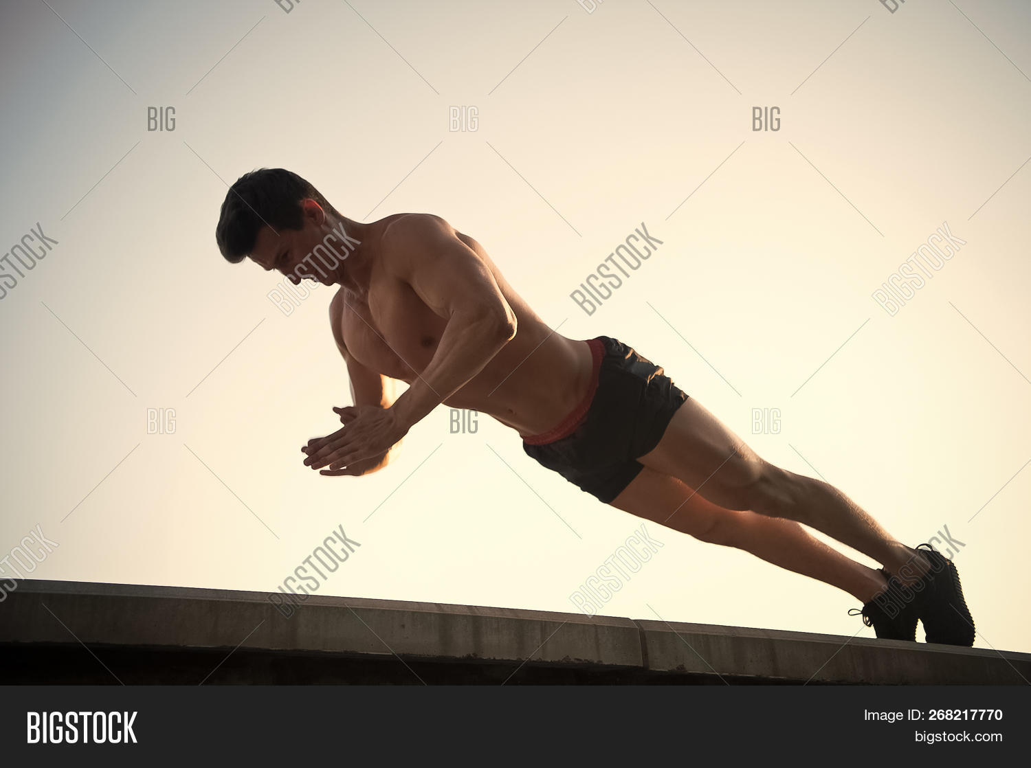 Athlete Doing Plank Image & Photo (Free Trial) | Bigstock