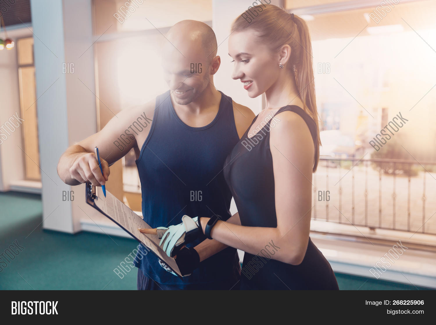 Trainer Writes Fitness Image & Photo (Free Trial) | Bigstock
