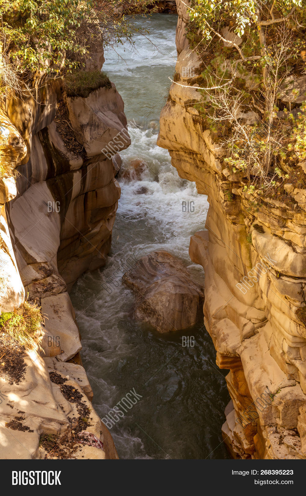 Gaurikund Bhagirathi Image & Photo (Free Trial) | Bigstock