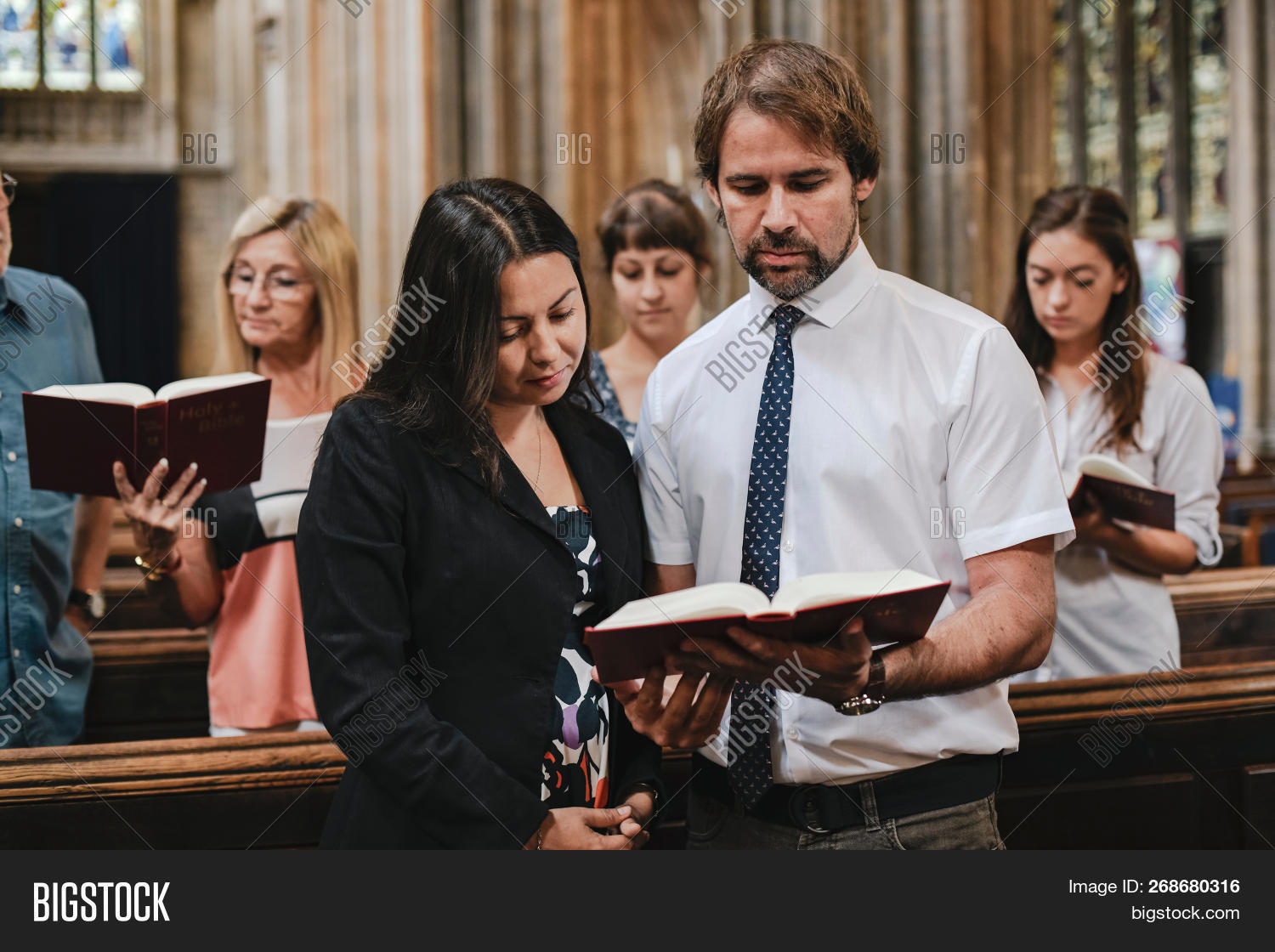 Congregation Singing Image & Photo (Free Trial) | Bigstock