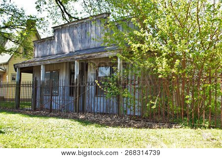 Old West Style Facade Image & Photo (Free Trial) | Bigstock