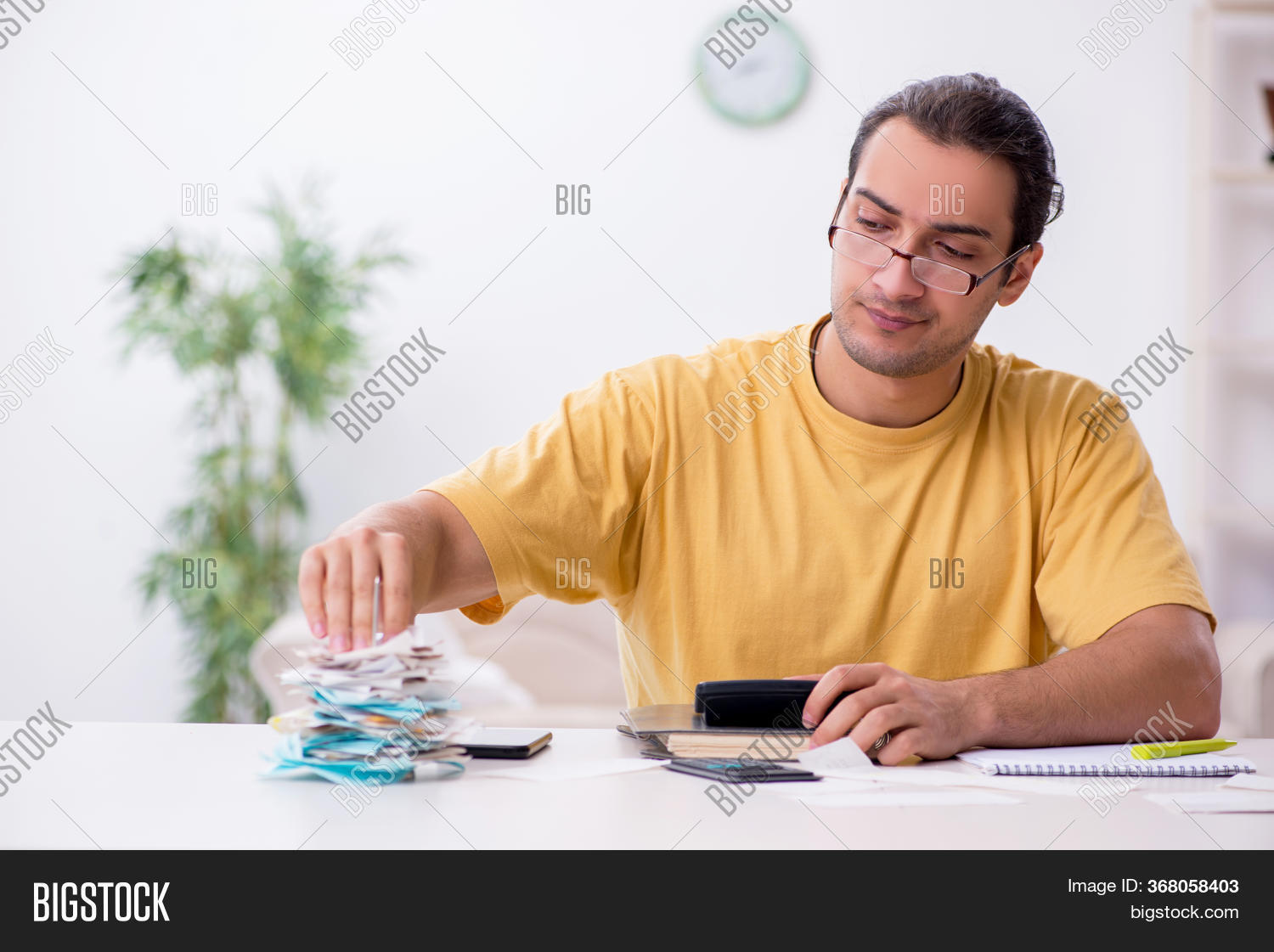 Young Man Budget Image & Photo (Free Trial) | Bigstock