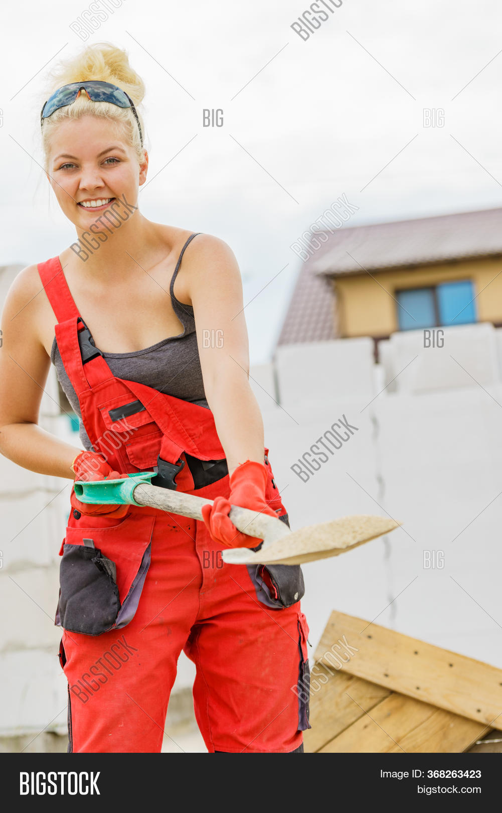 Woman Using Shovel On Image & Photo (Free Trial) | Bigstock