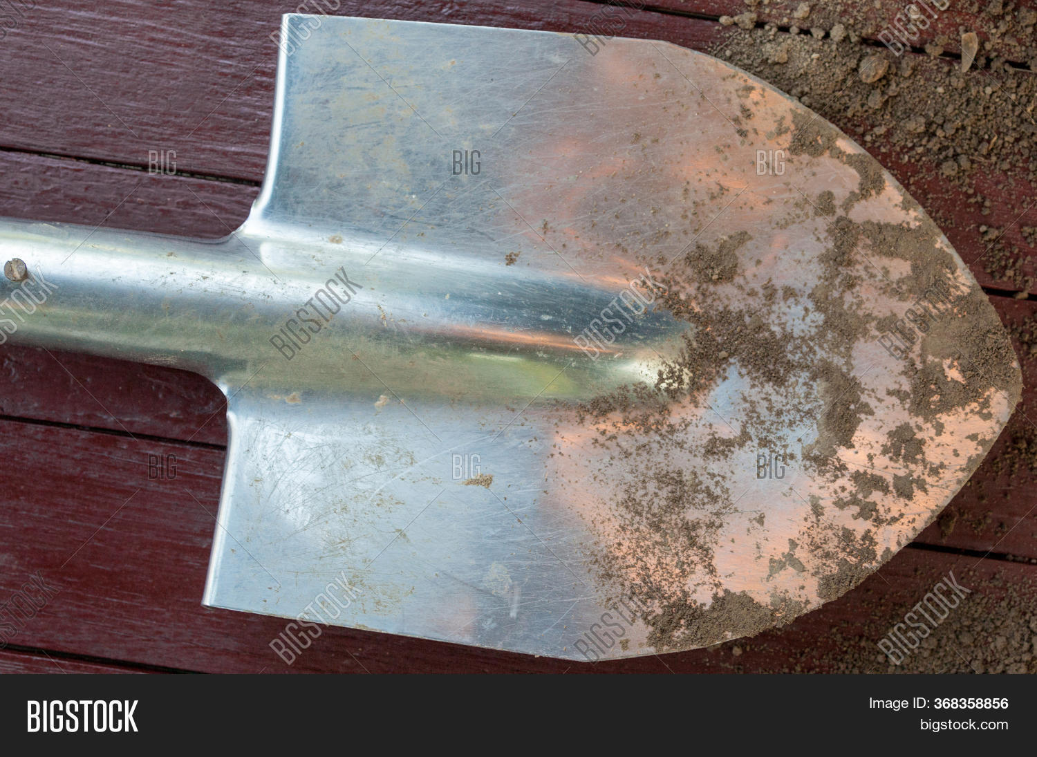Metal Spade (shovel) Image & Photo (Free Trial) | Bigstock
