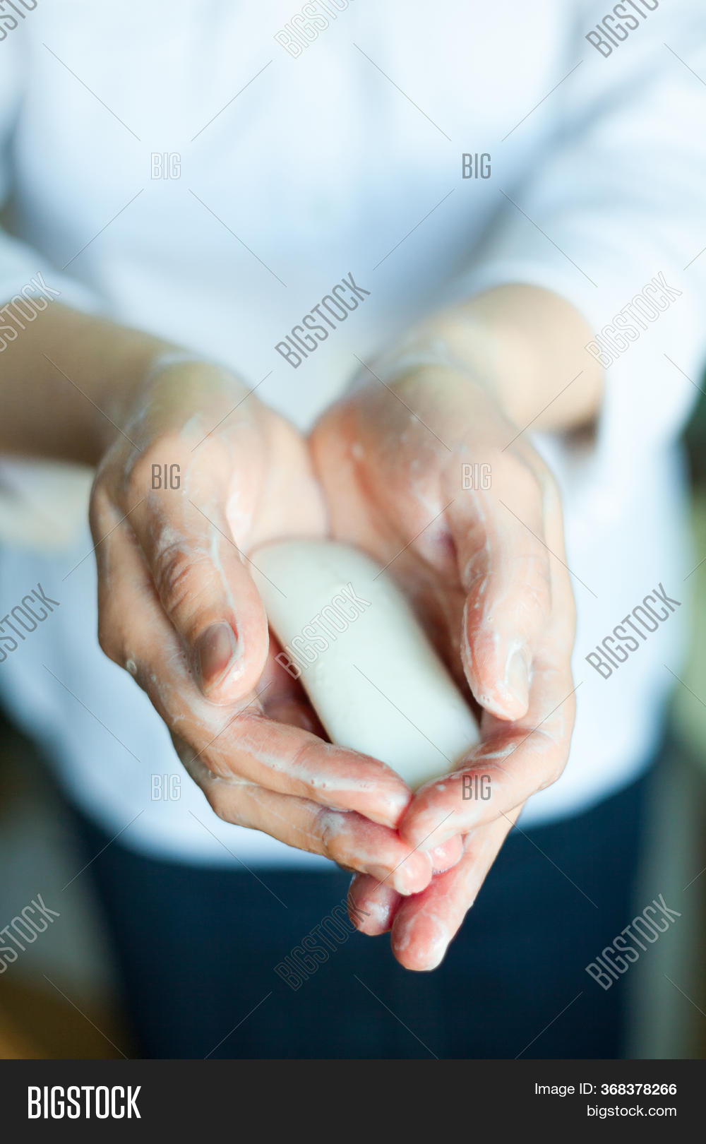 Washing Hands. Rubbing Image & Photo (Free Trial) | Bigstock