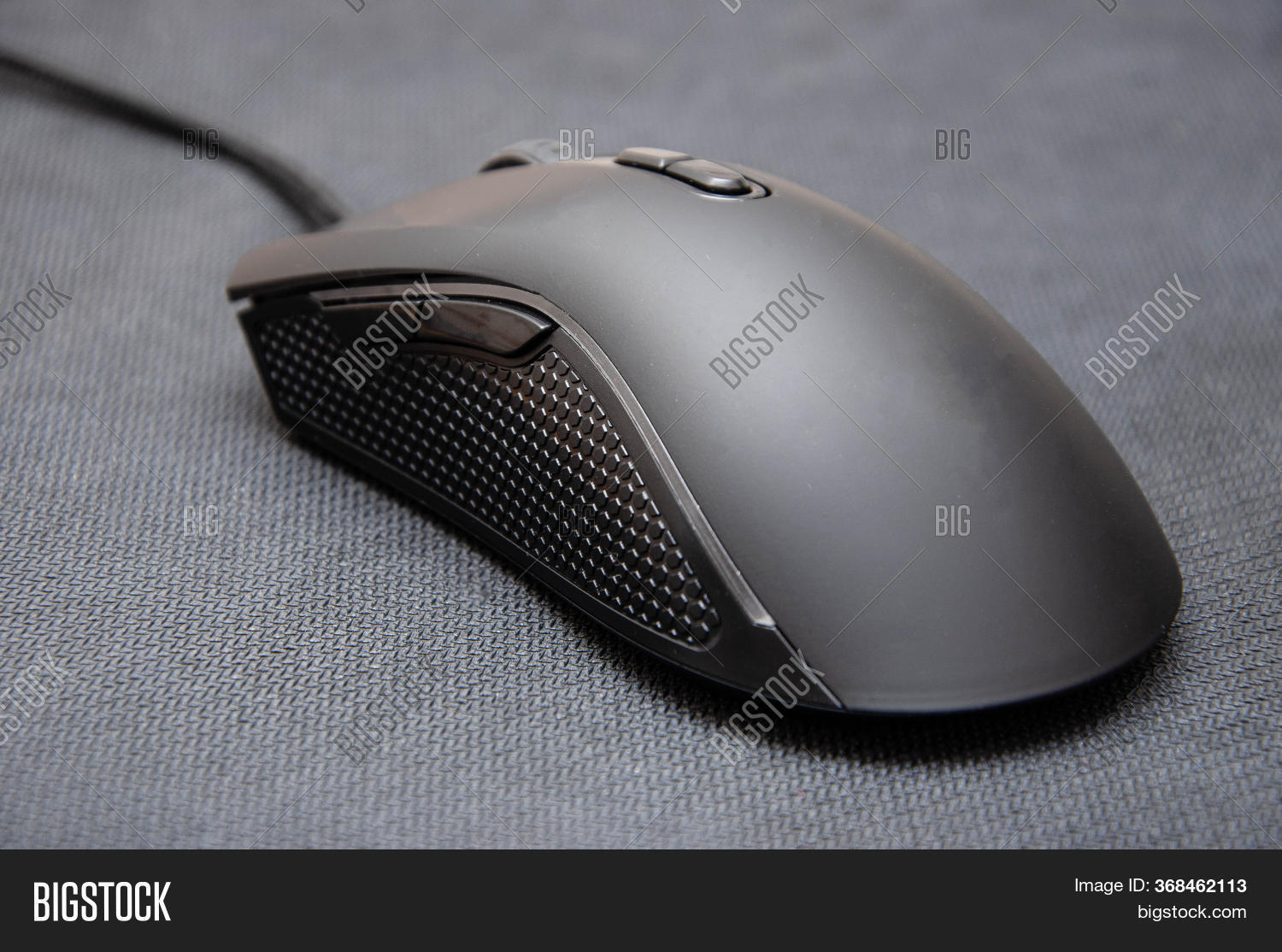 Black Gaming Mouse Image & Photo (Free Trial) | Bigstock