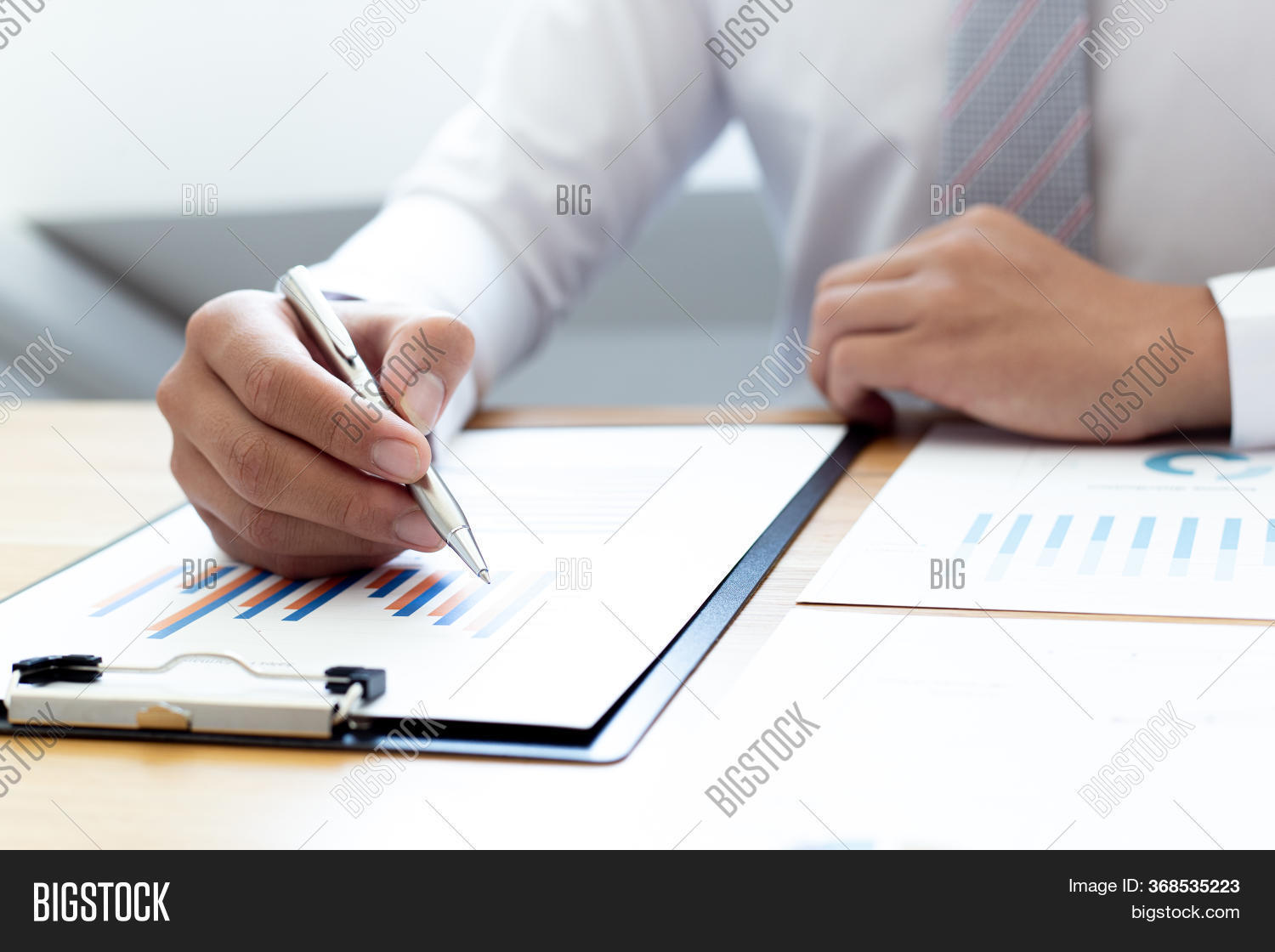 Businessmen Use Graphs Image & Photo (Free Trial) | Bigstock