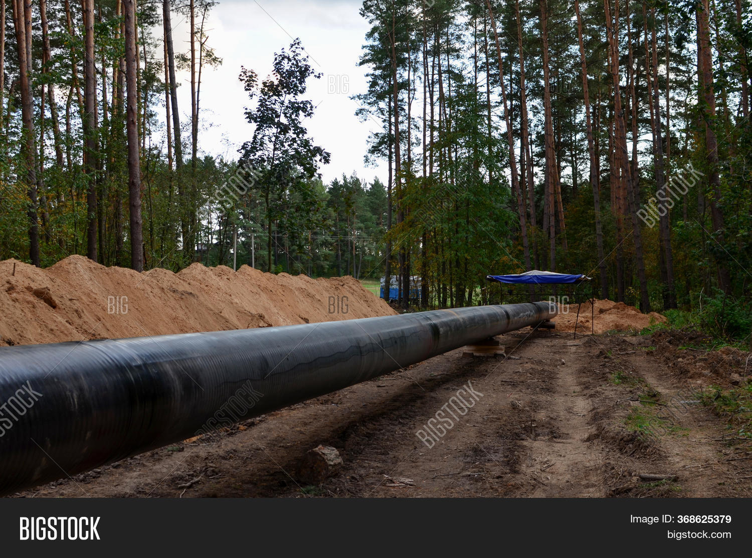 Sections Pipe On Top Image & Photo (Free Trial) | Bigstock
