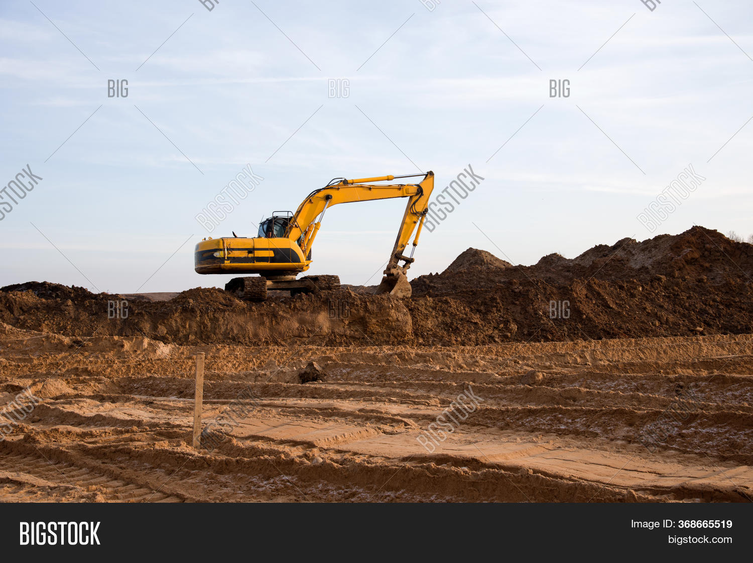 Excavator Working Image & Photo (Free Trial) | Bigstock