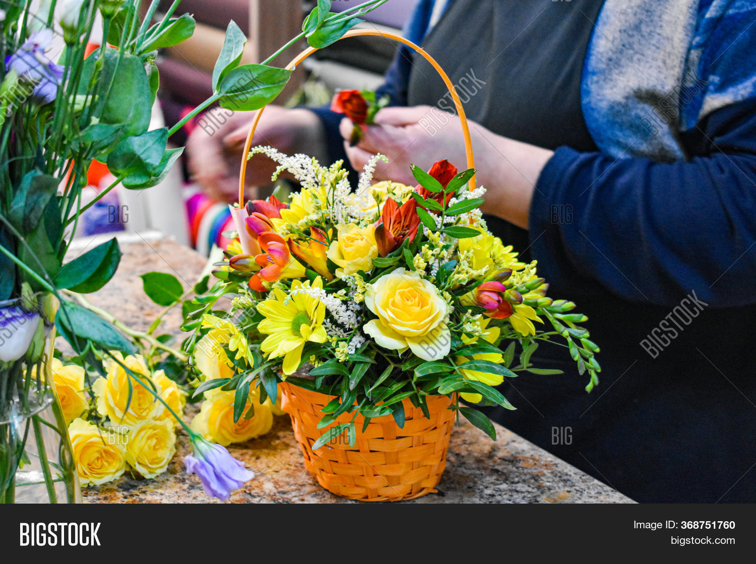 Florist Making Floral Image & Photo (Free Trial) | Bigstock