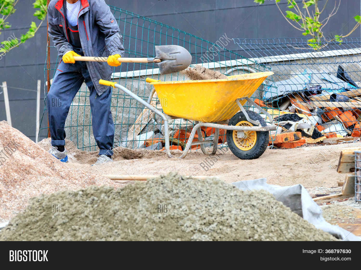 Worker Shovel Load Image & Photo (Free Trial) | Bigstock