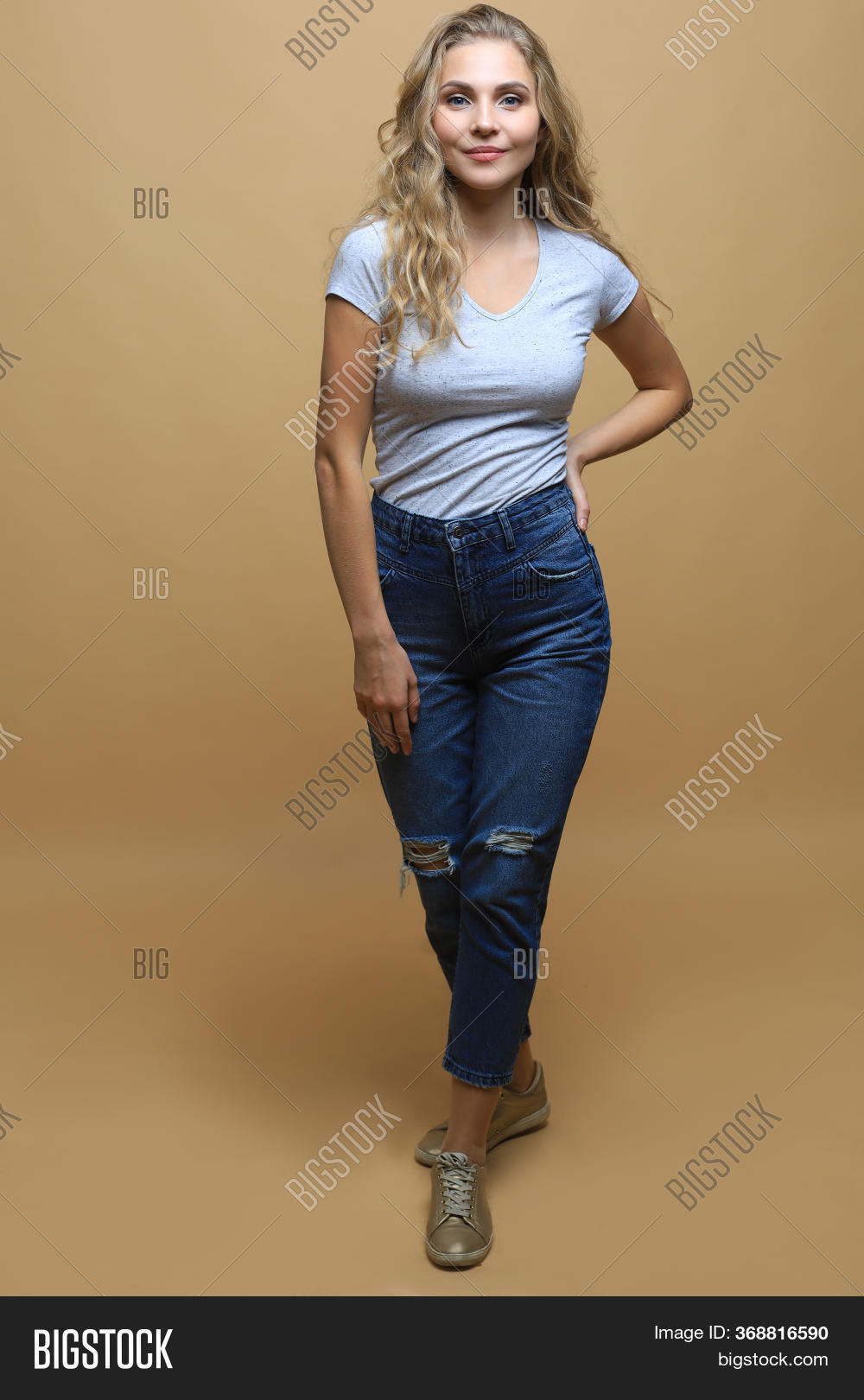 Full Length Photo Image & Photo (Free Trial) | Bigstock