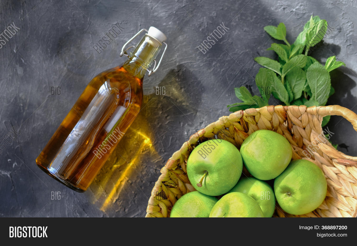 Apple Vinegar Green Image & Photo (Free Trial) | Bigstock
