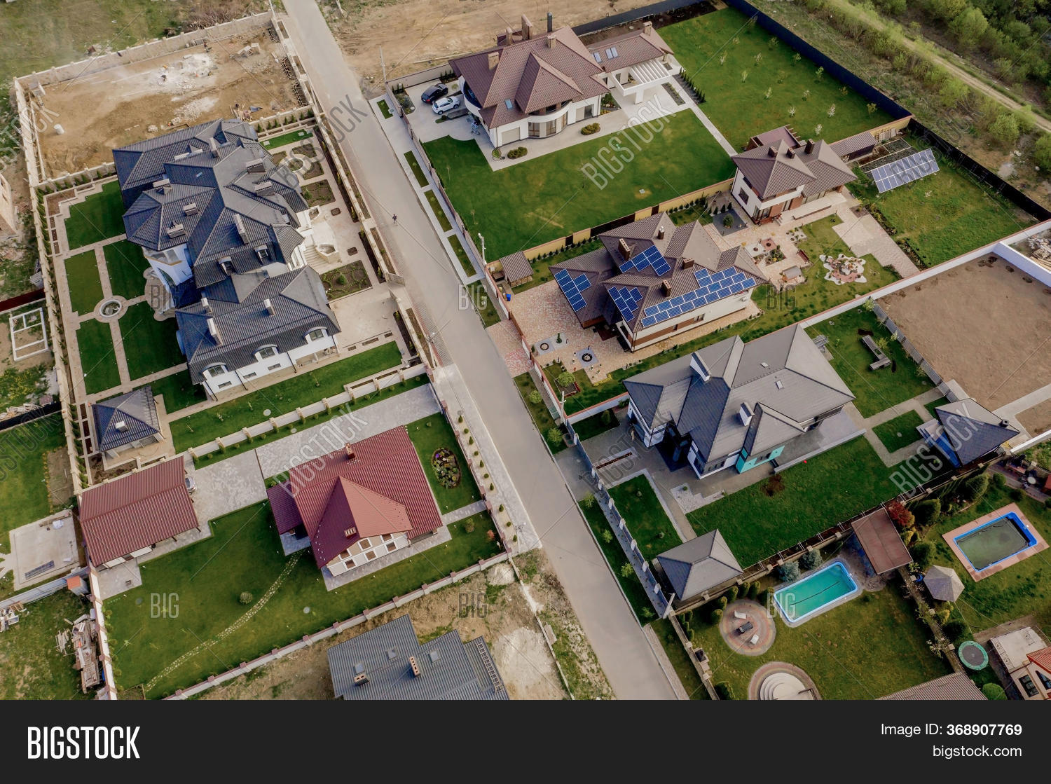 Aerial Top View House Image & Photo (Free Trial) | Bigstock