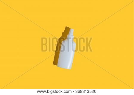 Yellow Tube Sunscreen Image & Photo (Free Trial) | Bigstock