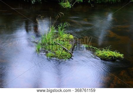 Rocky Bottom River Image & Photo (Free Trial) | Bigstock