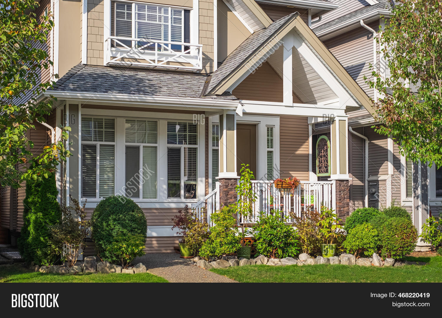 Beautiful Home Image & Photo (Free Trial) | Bigstock