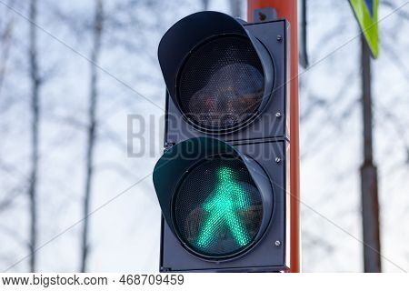Green Light On Image & Photo (Free Trial) | Bigstock
