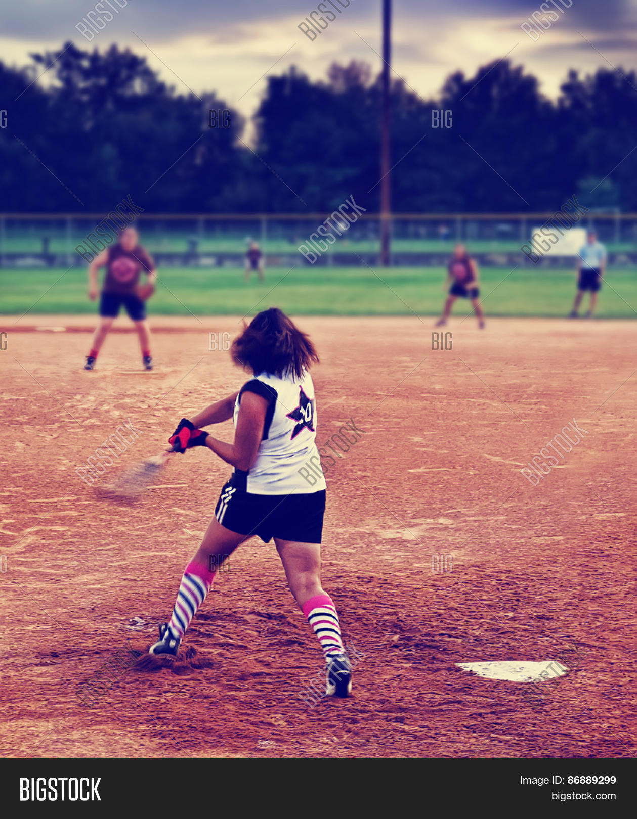Young Girl Batting Image & Photo (Free Trial) | Bigstock