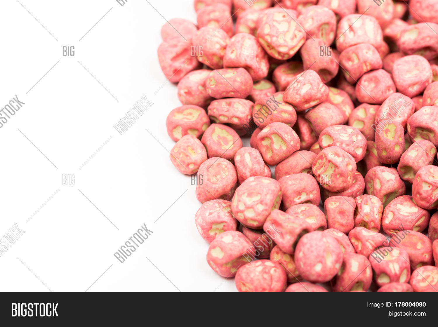 Red Hybrid Pea Seeds Image & Photo (Free Trial) | Bigstock
