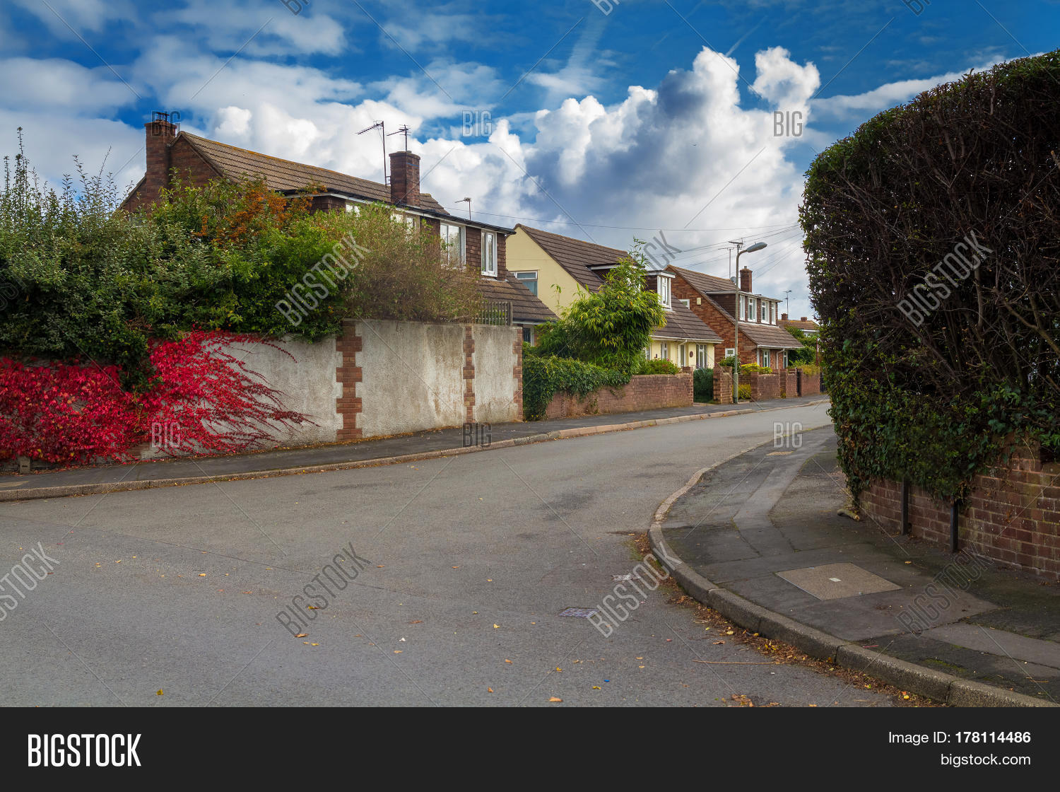 Quiet Street Area Image & Photo (Free Trial) | Bigstock
