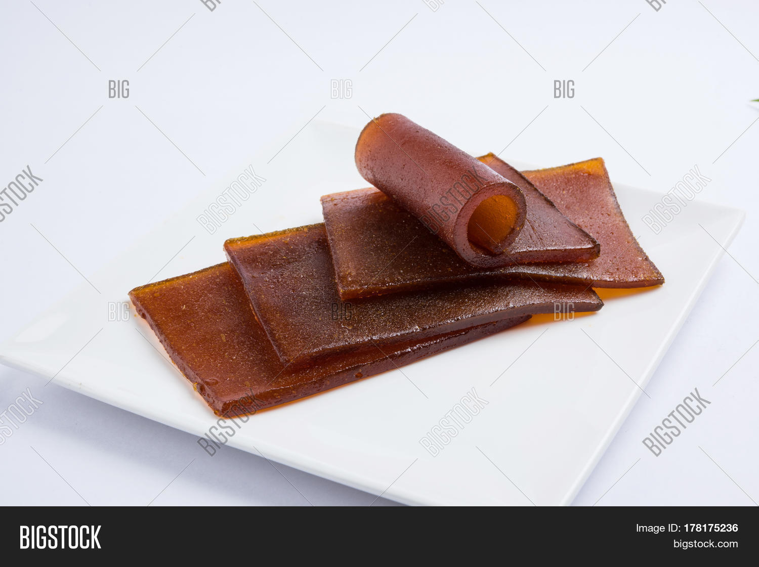Indian Alphonso Mango' Image & Photo (Free Trial) | Bigstock
