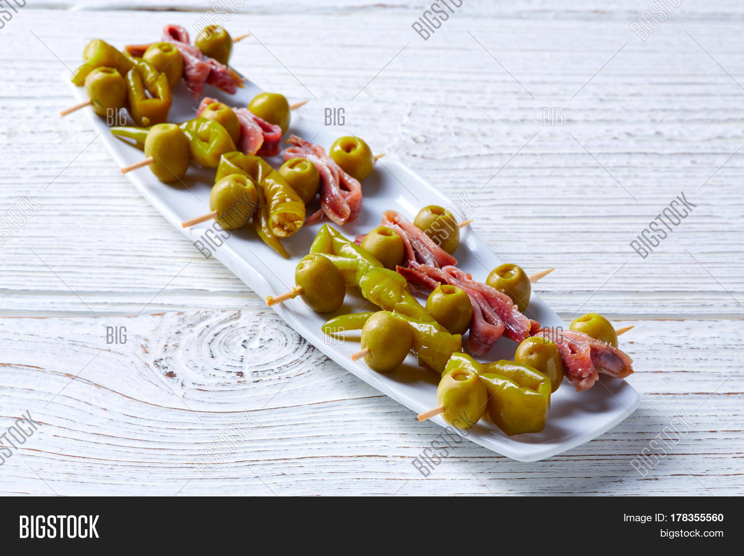 Gilda Pinchos Olives Image & Photo (Free Trial) | Bigstock