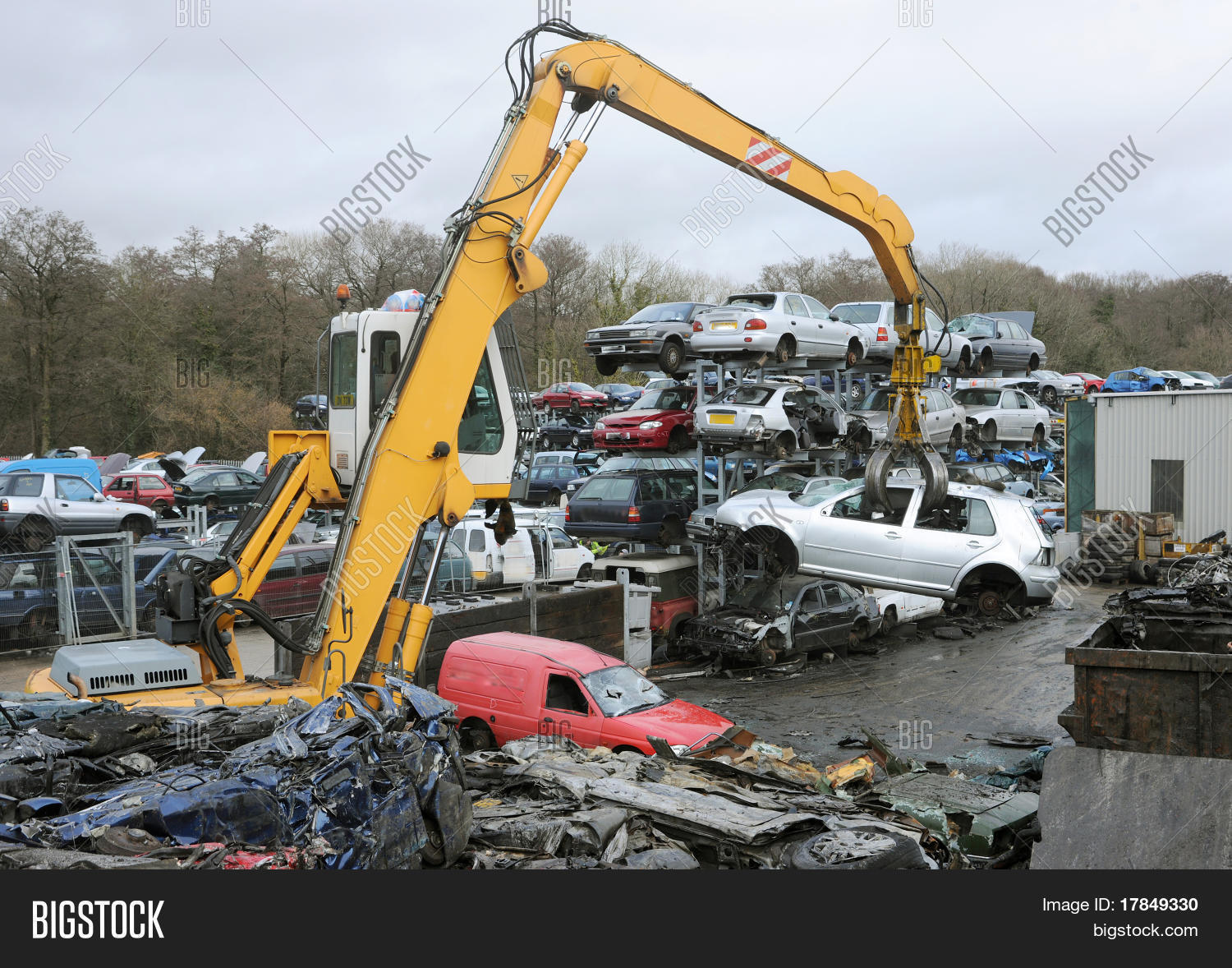 Car Crush Image & Photo (Free Trial) | Bigstock