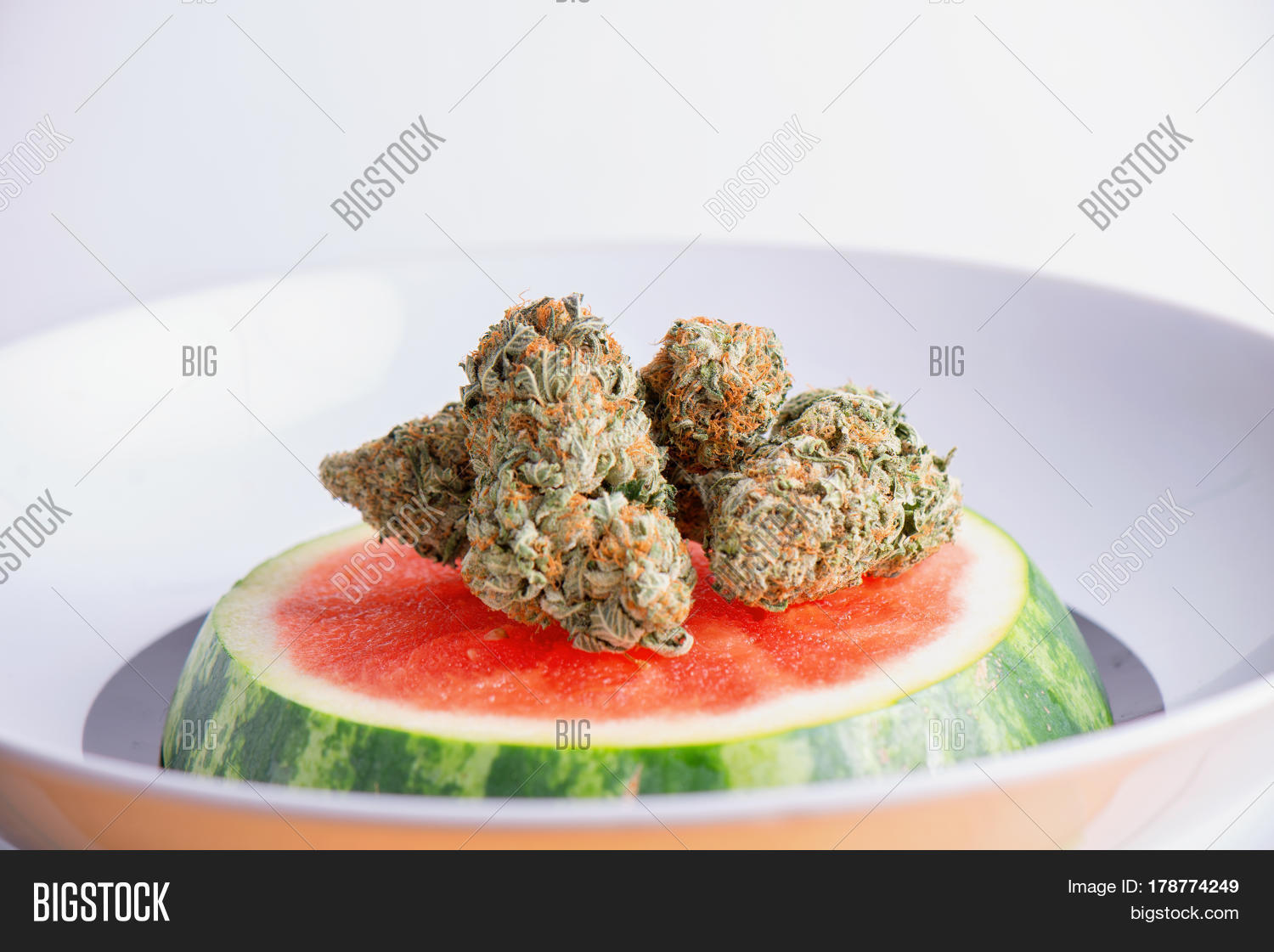 Macro Detail Cannabis Image & Photo (Free Trial) | Bigstock