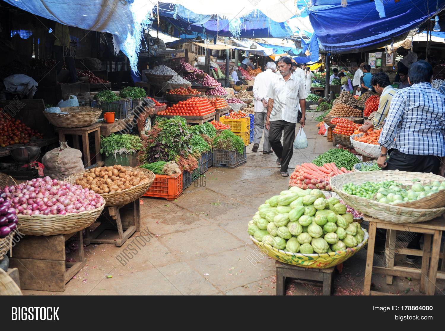 Devaraja Market Mysore Image & Photo (Free Trial) | Bigstock