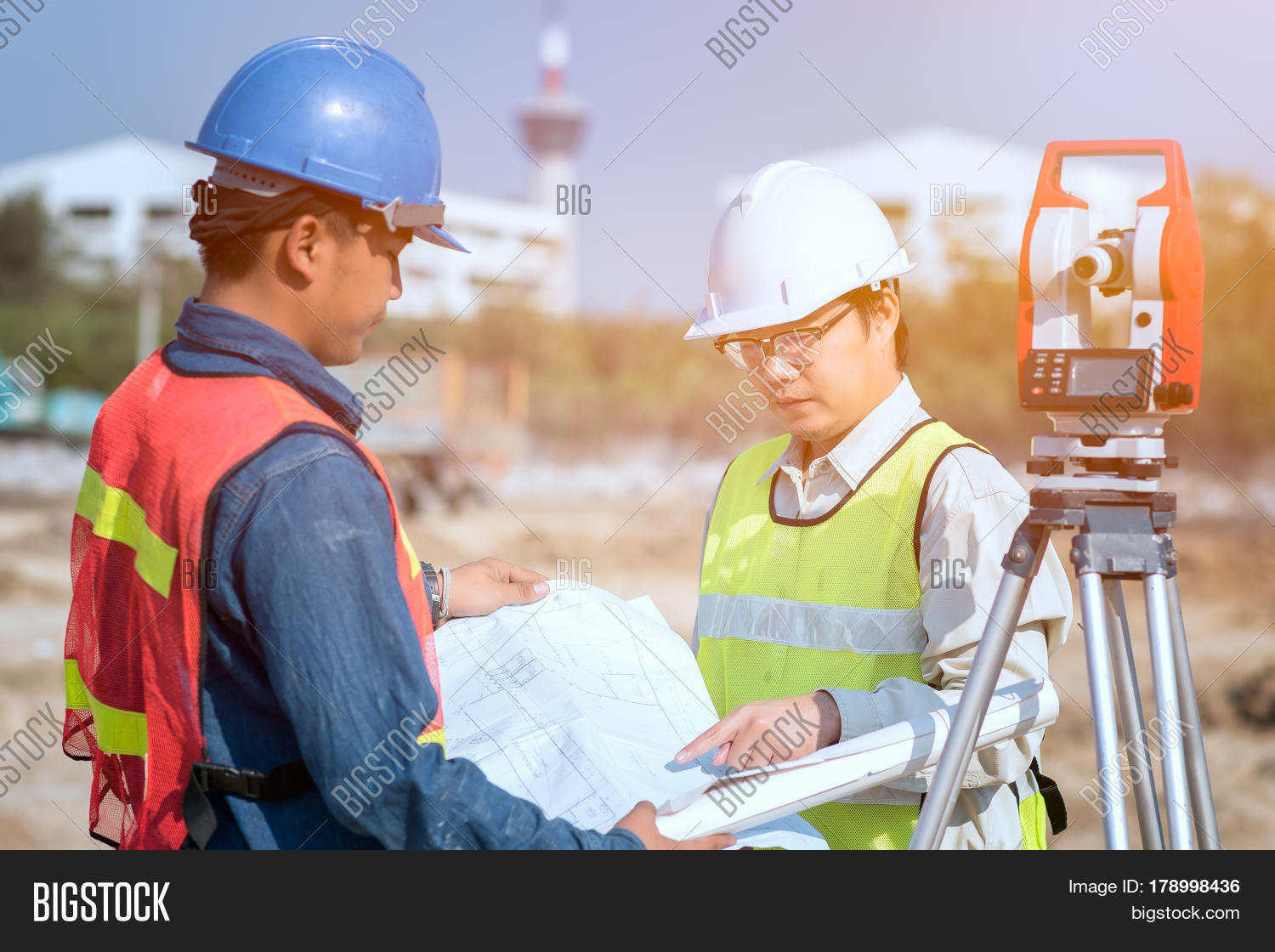 Construction Engineer Image & Photo (Free Trial) | Bigstock