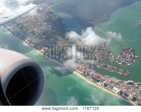 Miami Airplane Image & Photo (Free Trial) | Bigstock