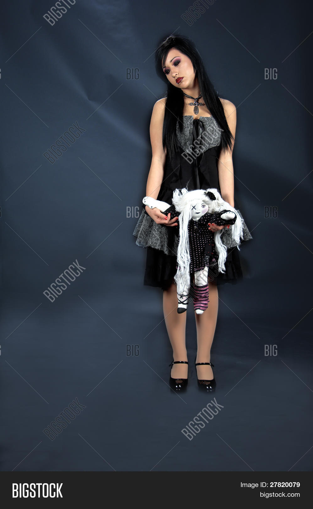 Beautiful Raven Haired Image & Photo (Free Trial) | Bigstock