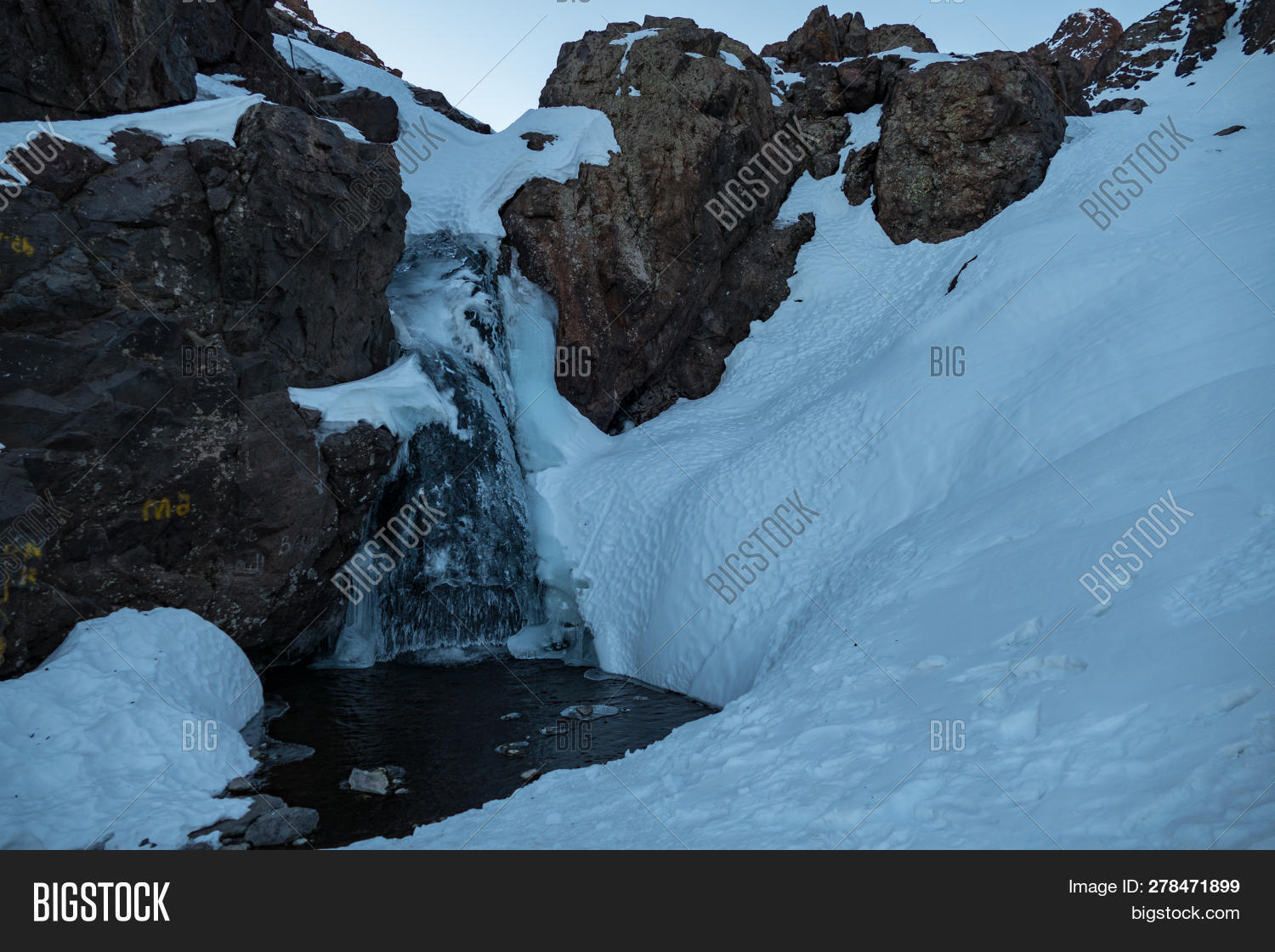 Jebel Toubkal Winter Image & Photo (Free Trial) | Bigstock