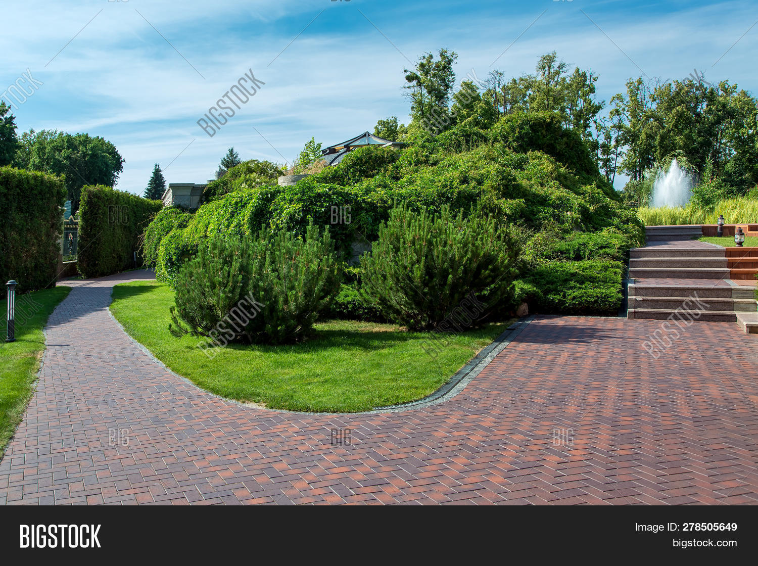 Pavement Walkway Image & Photo (Free Trial) | Bigstock
