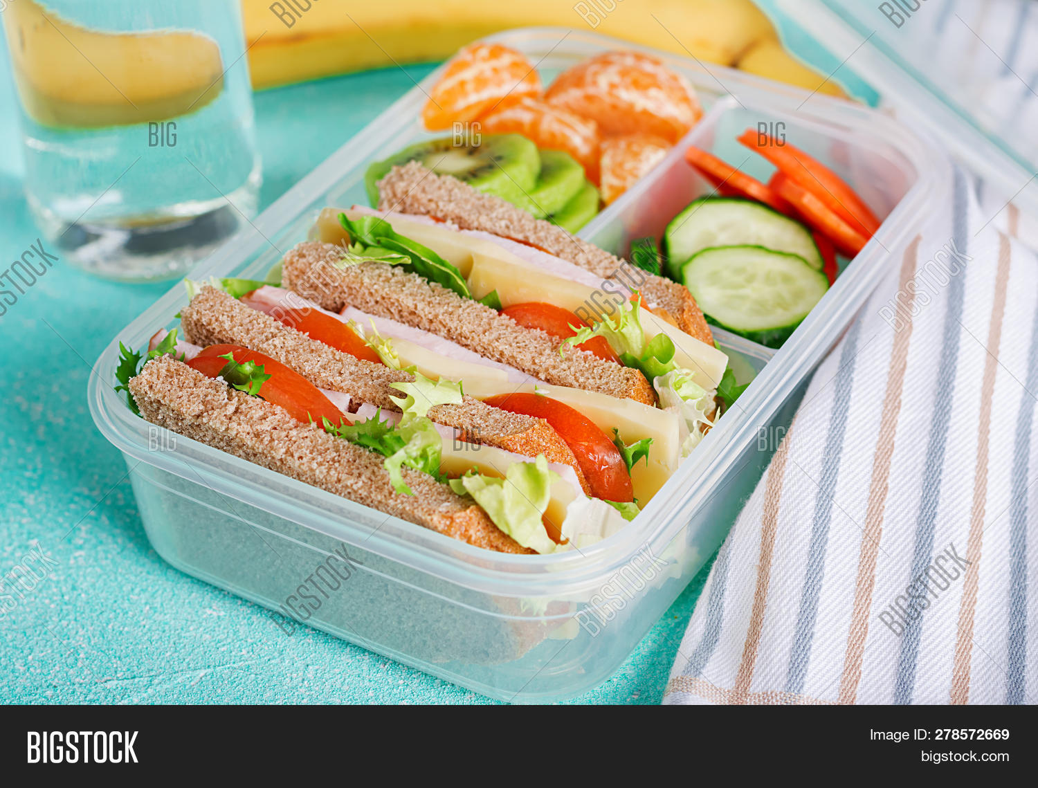 School Lunch Box Image & Photo (Free Trial) | Bigstock