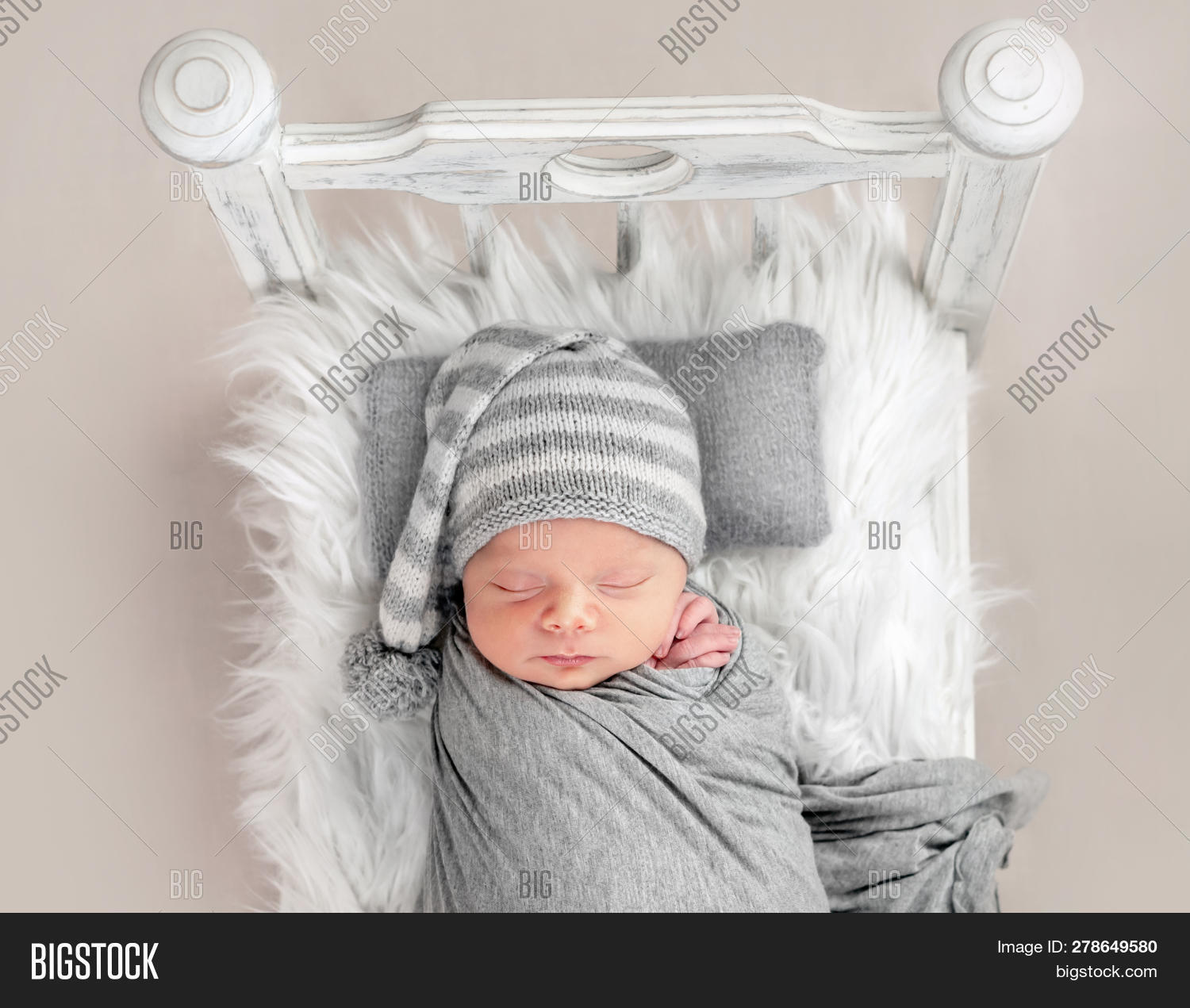 Cute Little Baby Hat Image & Photo (Free Trial) | Bigstock