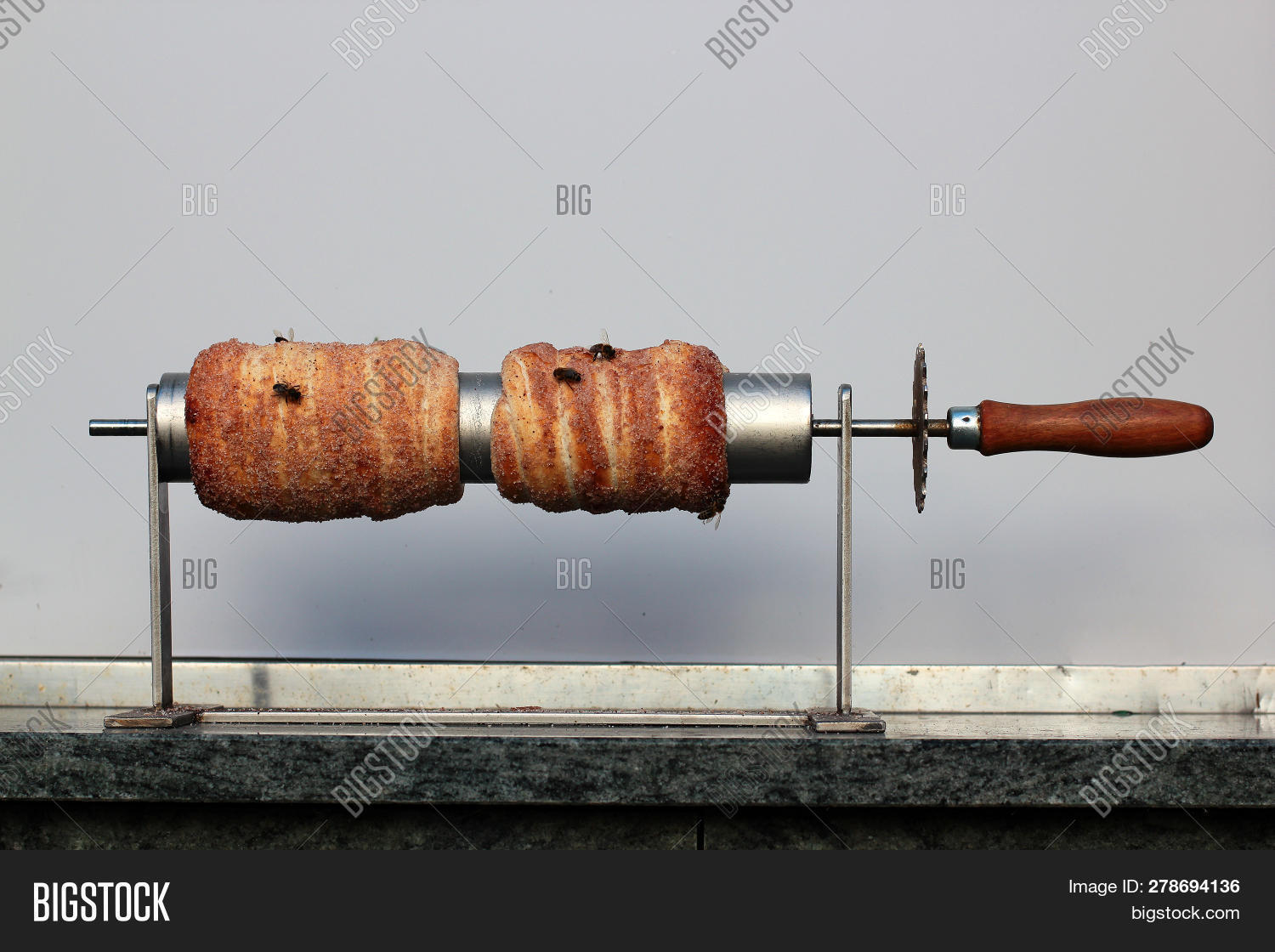 Trdlo Trdelnik Bees - Image & Photo (Free Trial) | Bigstock