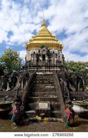 Chedi Images, Illustrations & Vectors (Free) - Bigstock