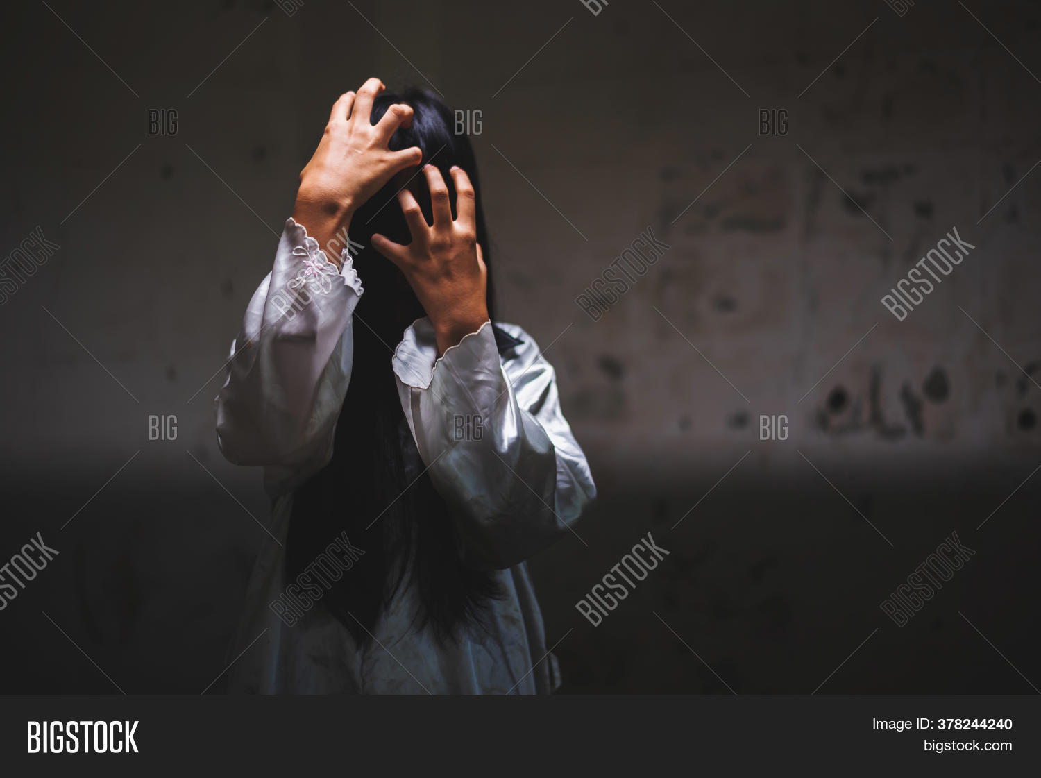 Horror Shot, Hand Image & Photo (Free Trial) | Bigstock