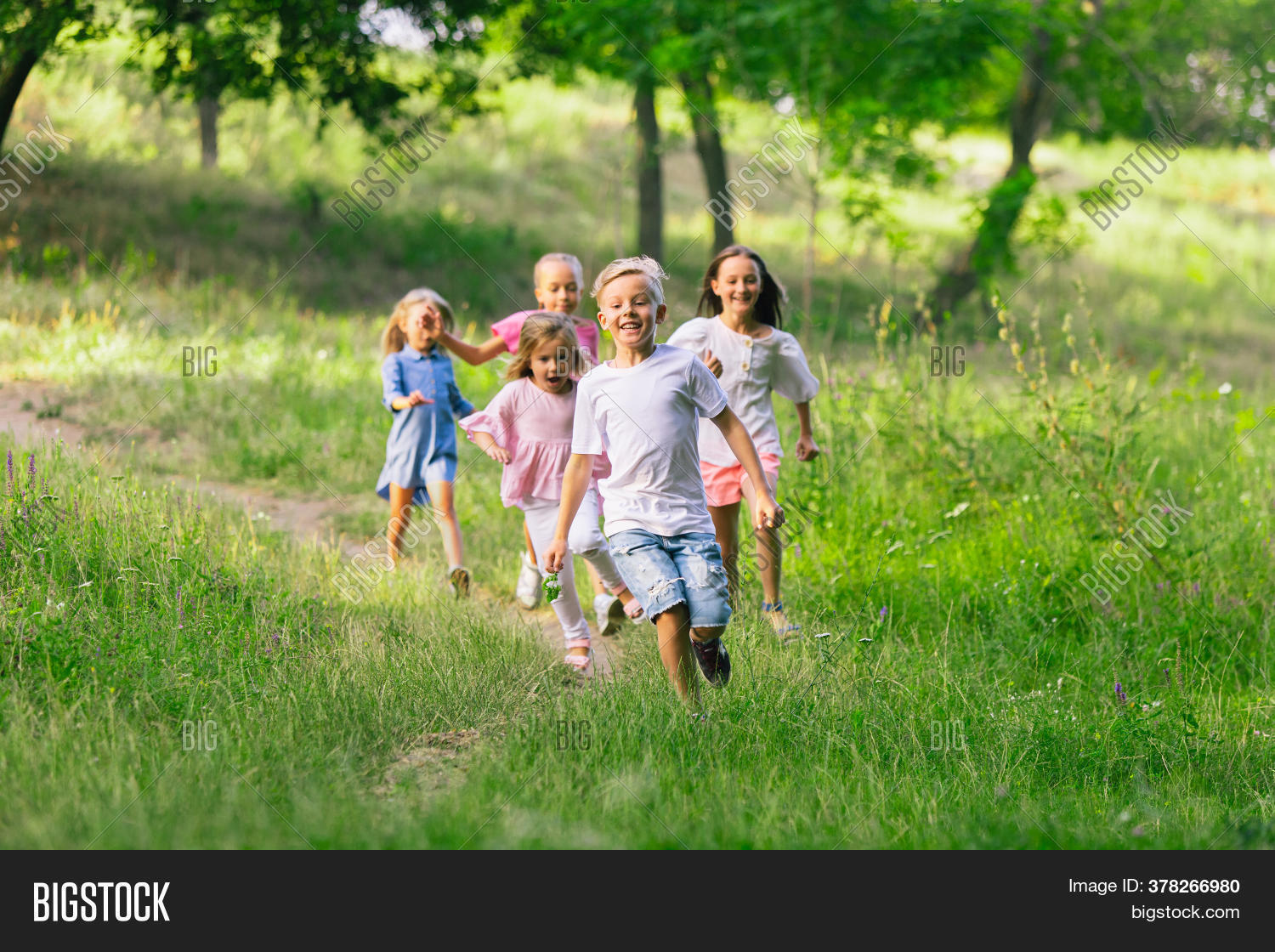 Kids, Children Running Image & Photo (Free Trial) | Bigstock