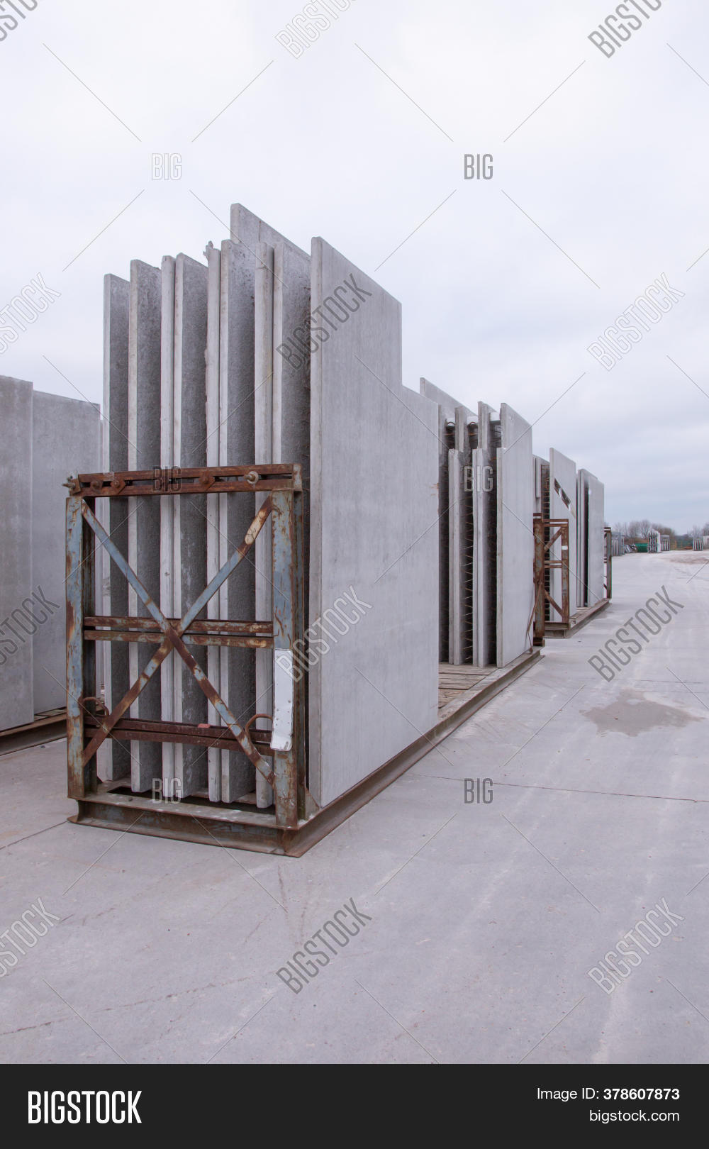 Picture Precast Image & Photo (Free Trial) | Bigstock