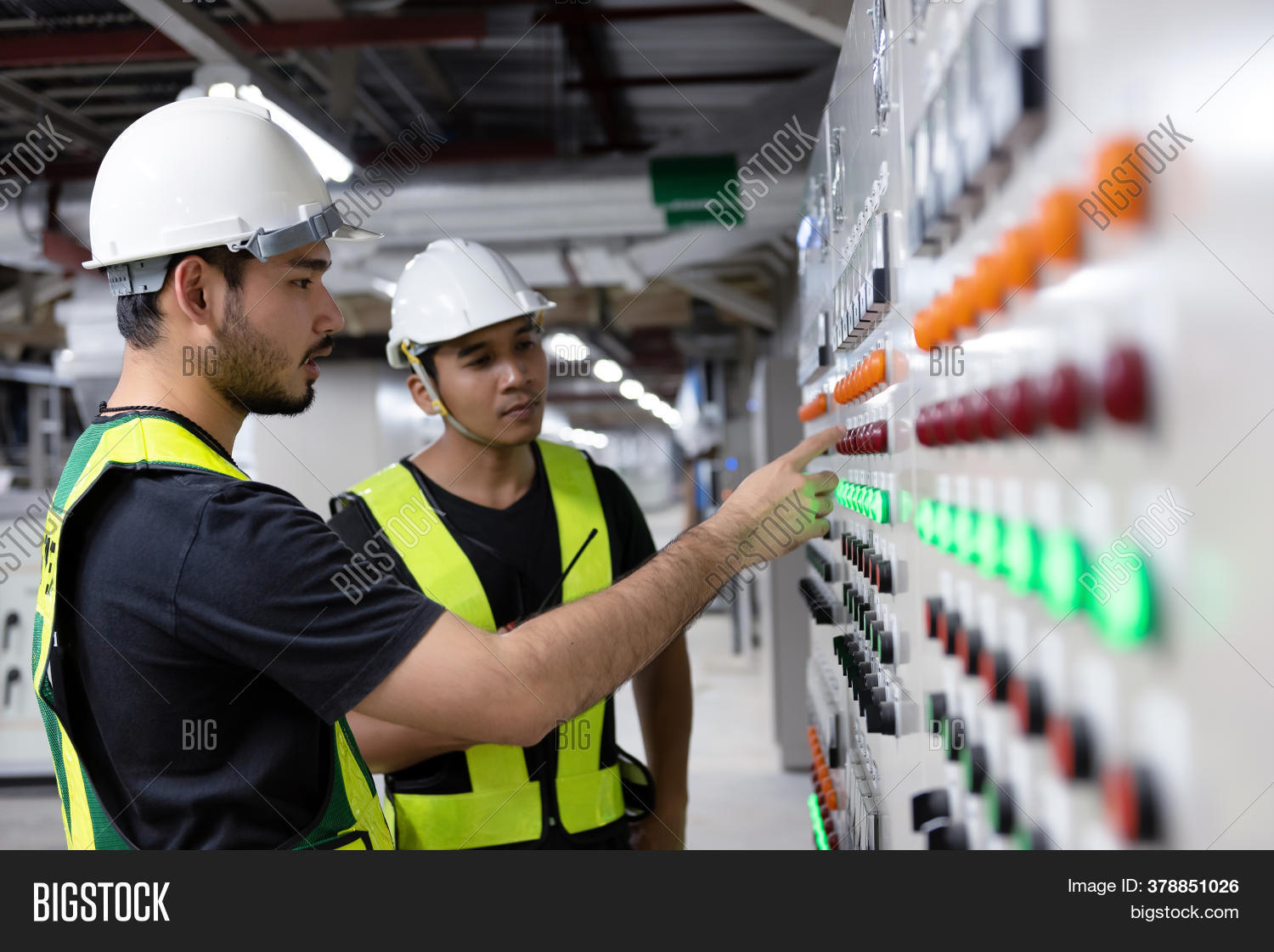 Electrical Engineer Image & Photo (Free Trial) | Bigstock