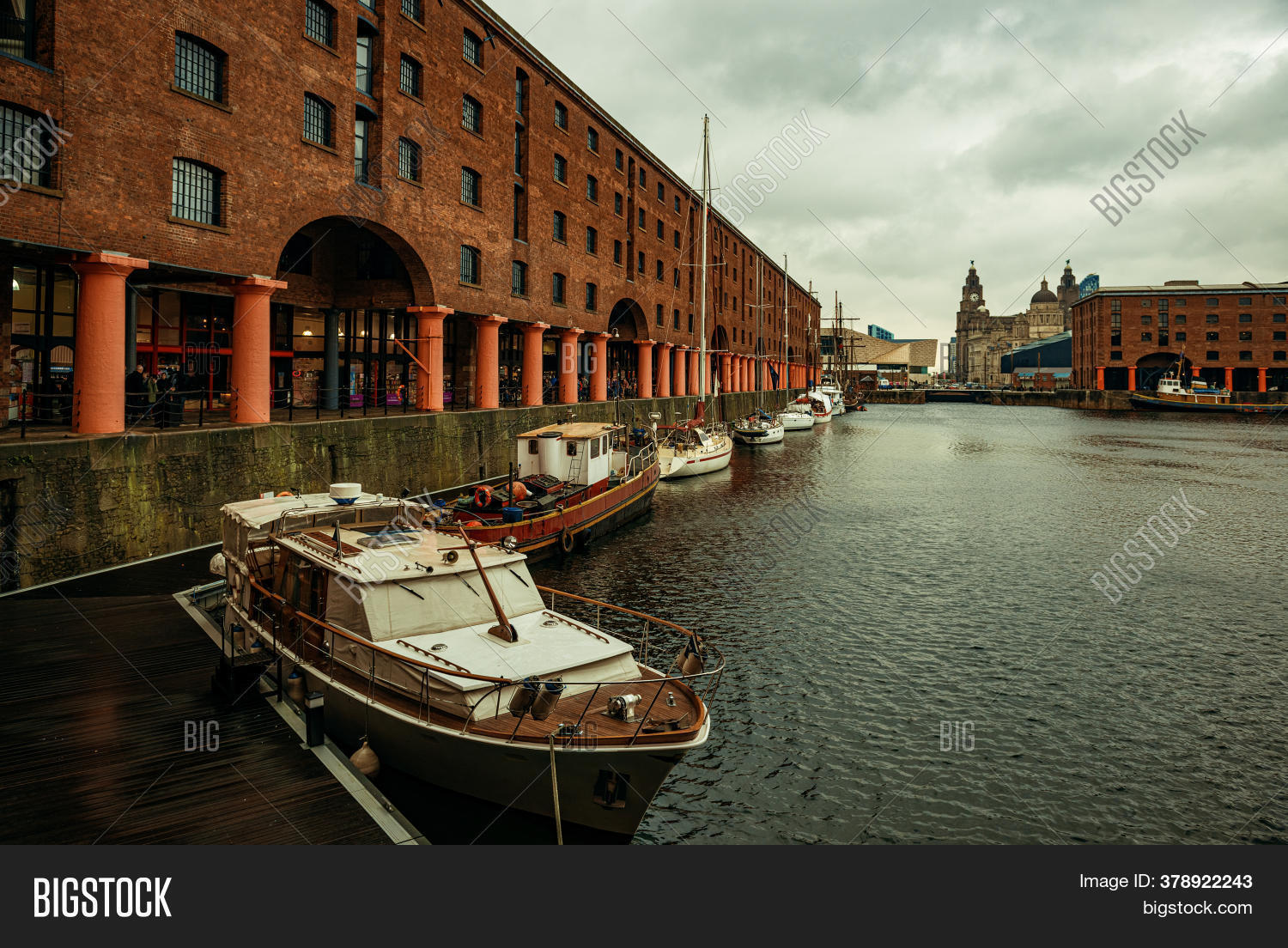 Royal Albert Dock Image & Photo (Free Trial) | Bigstock