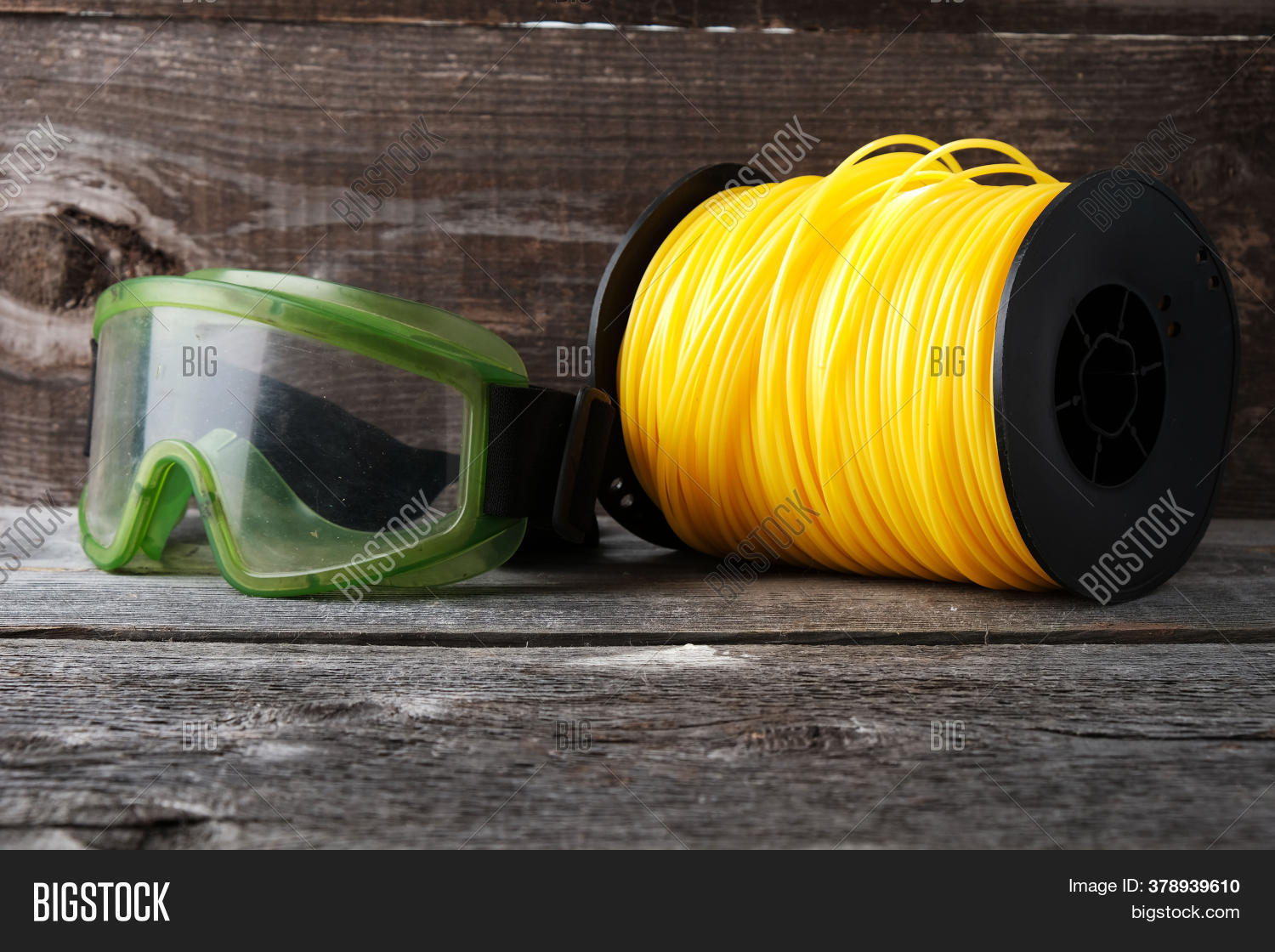 Nylon Grass Trimmer Image & Photo (Free Trial) | Bigstock