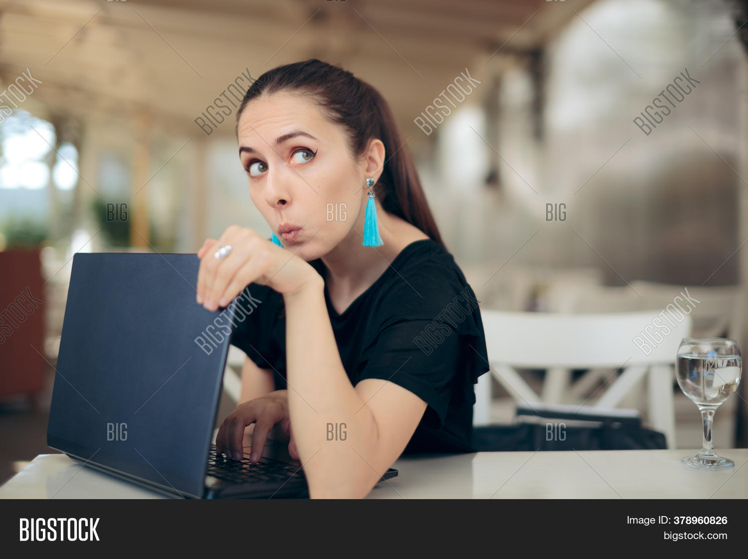 Woman Laptop Worried Image & Photo (Free Trial) | Bigstock